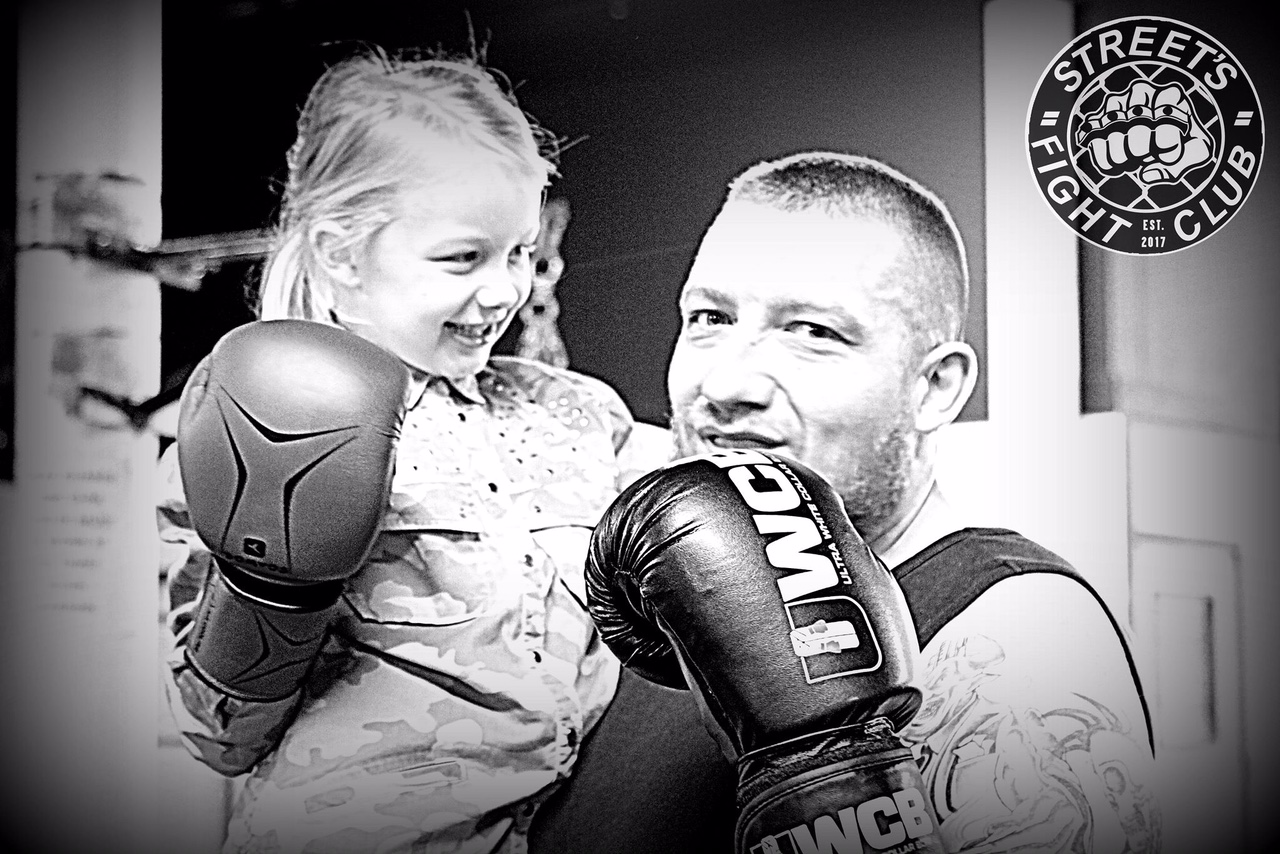 Street Gallery - Streets Fight Club : Streets Fight Club